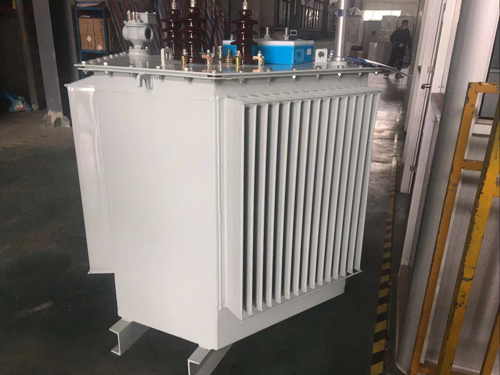 315kVA Pole Mounted Distribution Transformer